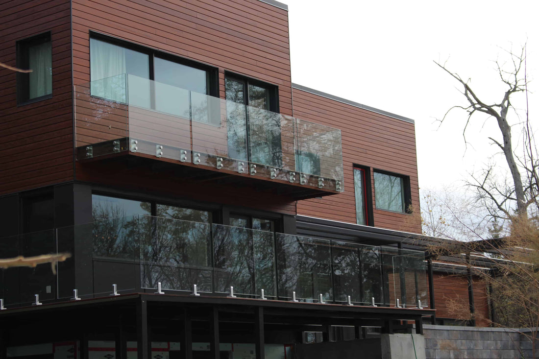 #1 Glass Railings & Panels Supplier in Canada - RF Transparent